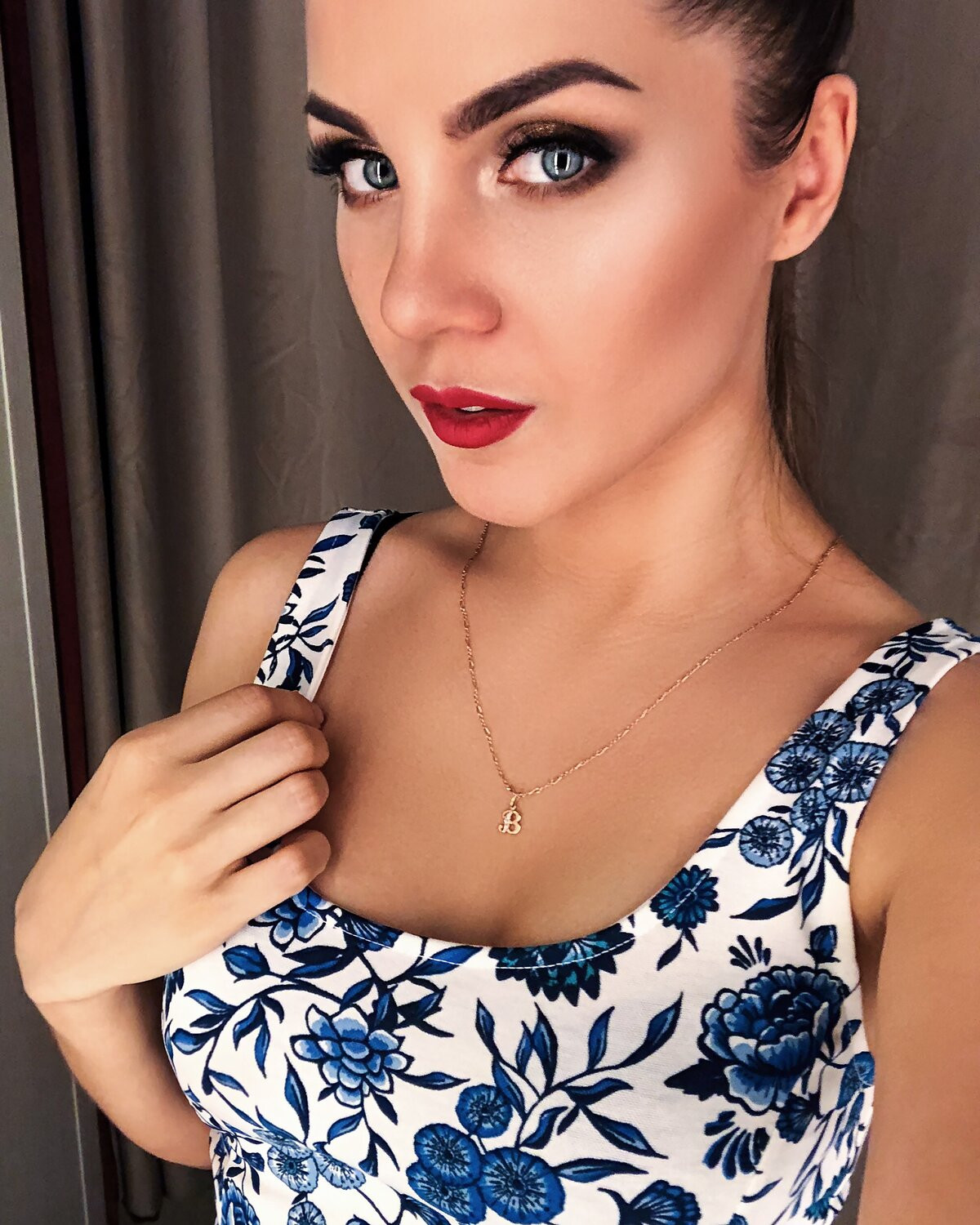 Специалисты по фантазийному и креативному макияжу в Тосно - цены, отзывы, телефоны и запись на ...